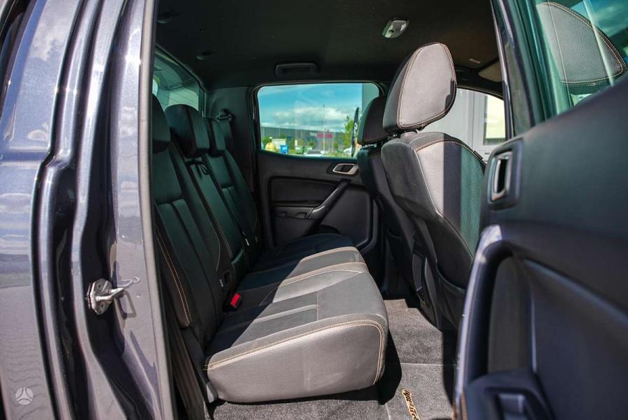 Black Ford Ranger 2021 in Kaunas, with an engine capacity of 2.00 L and mileage of 98 thousand km for 24450 €, photo 33 on AUTOMOTO.COM.LV