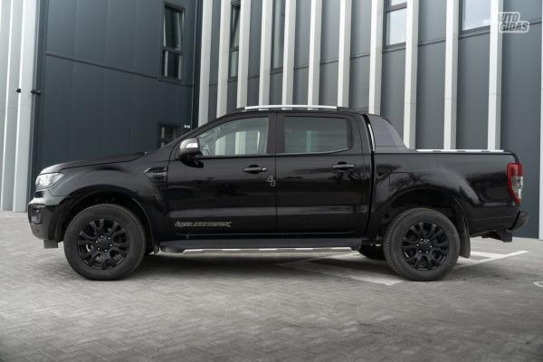 Black Ford Ranger 2022 in Vilnius, with an engine capacity of 2.00 L and mileage of 290 thousand km for 18500 €, photo 2 on AUTOMOTO.COM.LV