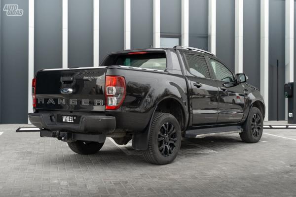 Black Ford Ranger 2022 in Vilnius, with an engine capacity of 2.00 L and mileage of 290 thousand km for 18500 €, photo 6 on AUTOMOTO.COM.LV