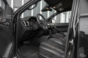 Black Ford Ranger 2022 in Vilnius, with an engine capacity of 2.00 L and mileage of 290 thousand km for 18500 €, photo 13 on AUTOMOTO.COM.LV