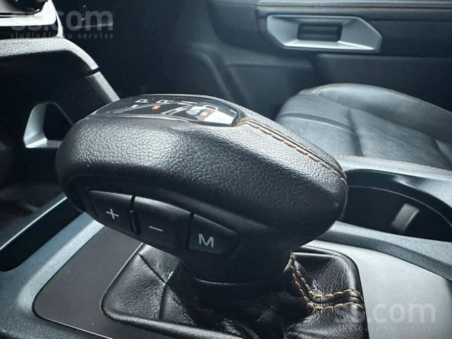 Melns Ford Ranger 2023 Rīga, ar dzinēja tilpumu 2.00 L un nobraukumu 28 tūkst. km par 45400 €, foto 8 vietnē AUTOMOTO.COM.LV