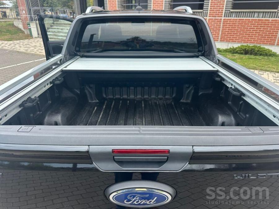 Melns Ford Ranger 2023 Rīga, ar dzinēja tilpumu 2.00 L un nobraukumu 28 tūkst. km par 45400 €, foto 12 vietnē AUTOMOTO.COM.LV