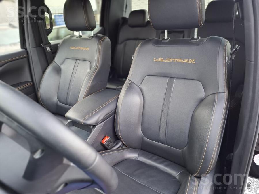 Black Ford Ranger 2023 in Talsi, with an engine capacity of 2.00 L and mileage of 46 thousand km for 39800 €, photo 13 on AUTOMOTO.COM.LV