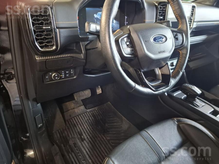 Black Ford Ranger 2023 in Talsi, with an engine capacity of 2.00 L and mileage of 46 thousand km for 39800 €, photo 14 on AUTOMOTO.COM.LV