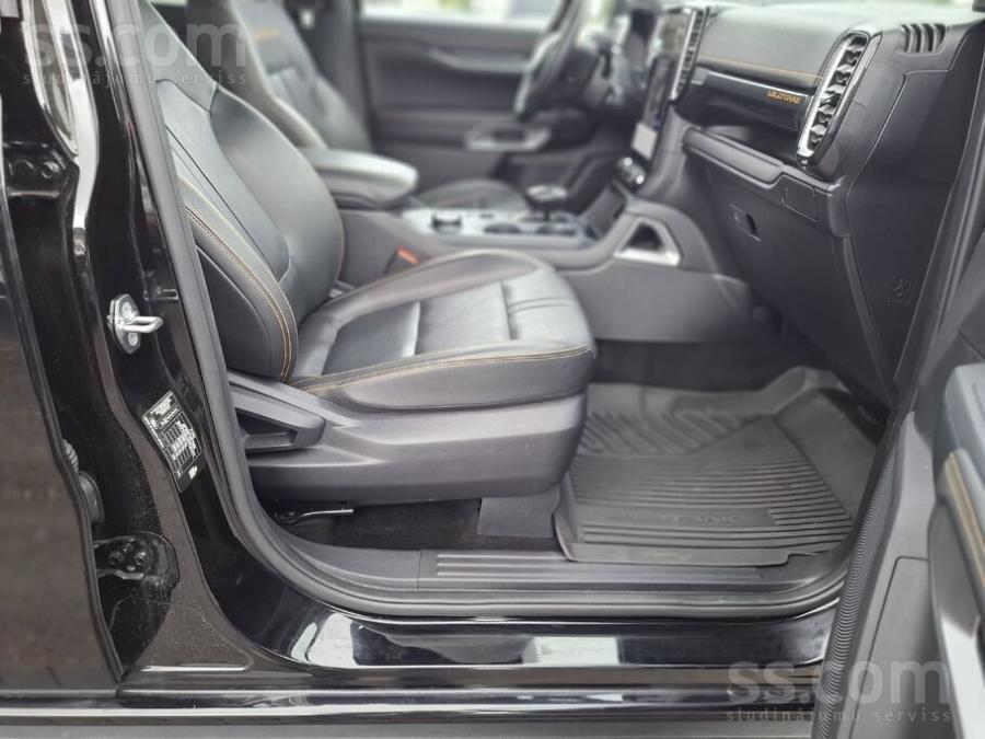 Black Ford Ranger 2023 in Talsi, with an engine capacity of 2.00 L and mileage of 46 thousand km for 39800 €, photo 15 on AUTOMOTO.COM.LV