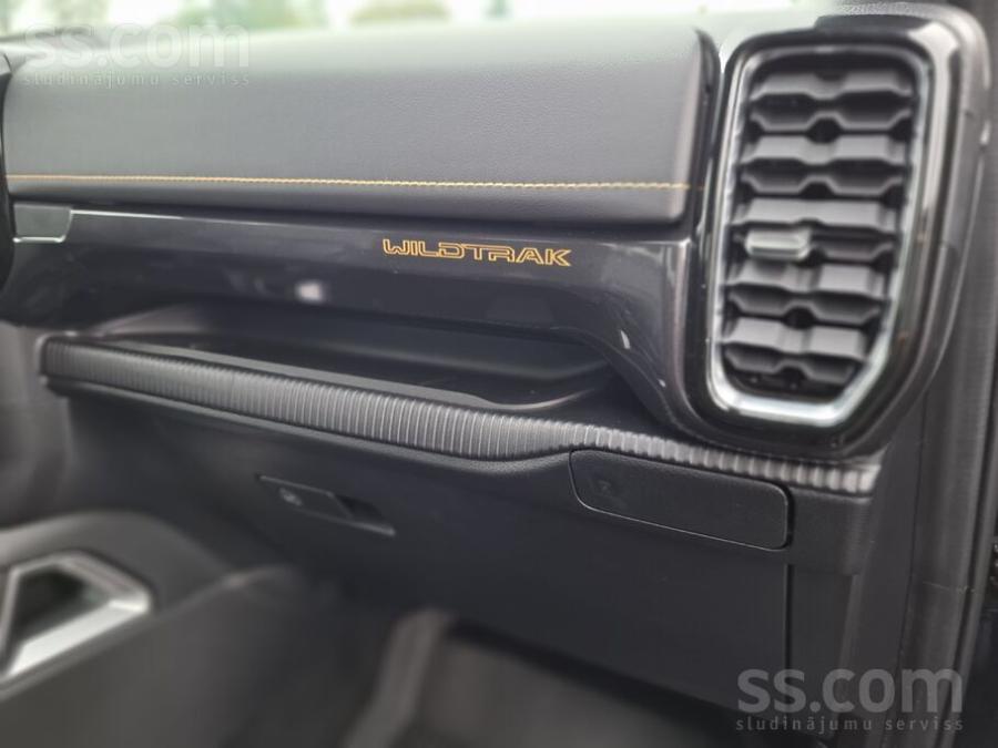 Black Ford Ranger 2023 in Talsi, with an engine capacity of 2.00 L and mileage of 46 thousand km for 39800 €, photo 32 on AUTOMOTO.COM.LV