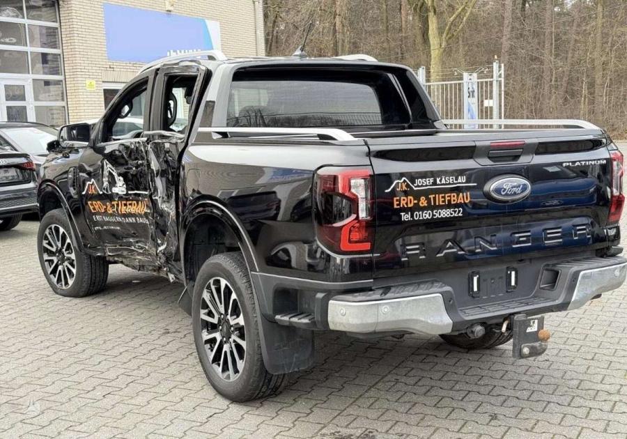 Melns Ford Ranger 2024 Klaipėda, ar dzinēja tilpumu 3.00 L un nobraukumu 41 tūkst. km par 24900 €, foto 5 vietnē AUTOMOTO.COM.LV