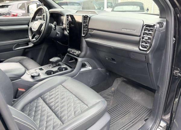 Melns Ford Ranger 2024 Klaipėda, ar dzinēja tilpumu 3.00 L un nobraukumu 41 tūkst. km par 24900 €, foto 10 vietnē AUTOMOTO.COM.LV