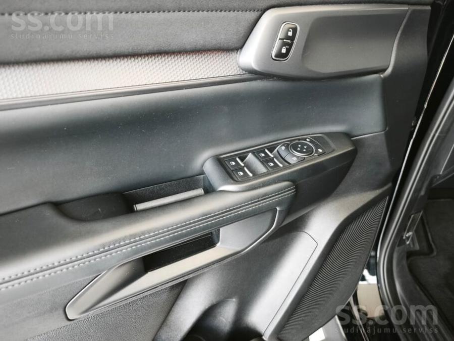 Melns Ford Ranger 2024 Rīga, ar dzinēja tilpumu 2.00 L un nobraukumu 118 tūkst. km par 39900 €, foto 15 vietnē AUTOMOTO.COM.LV