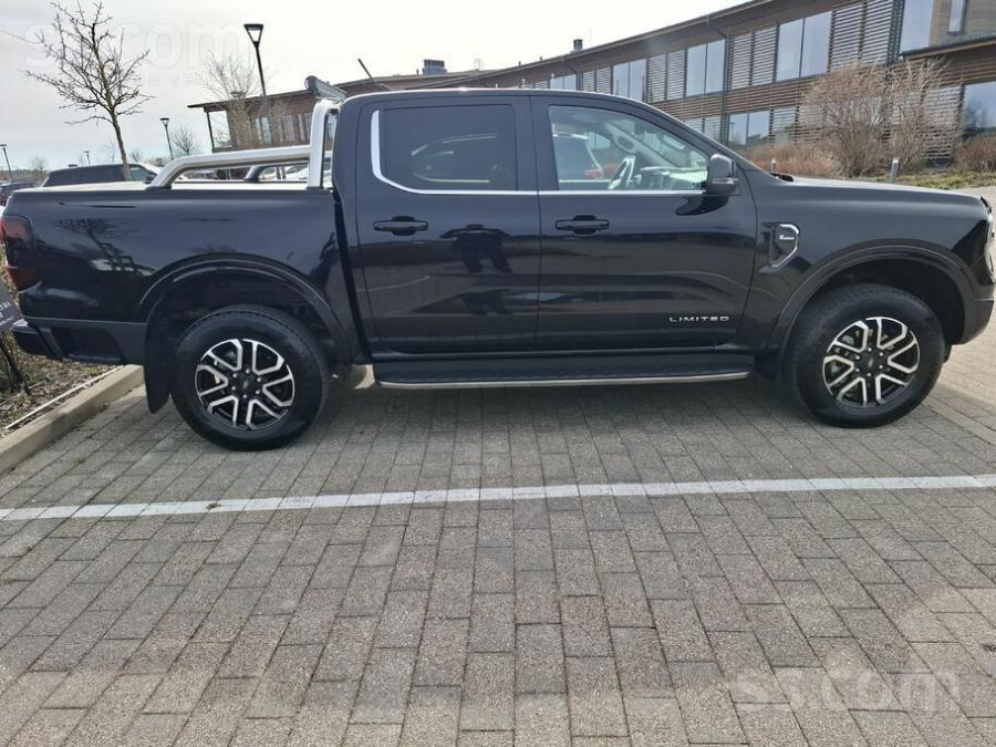 Black Ford Ranger 2024 in Riga, with an engine capacity of 2.00 L and mileage of 17 thousand km for 42100 €, photo 15 on AUTOMOTO.COM.LV