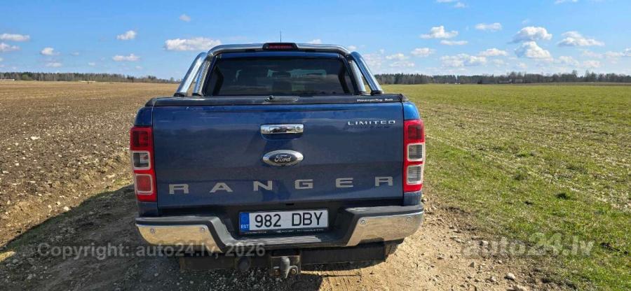 Blue Ford Ranger 2019 in Tallinn, with an engine capacity of 2.20 L and mileage of 196 thousand km for 24800 €, photo 5 on AUTOMOTO.COM.LV