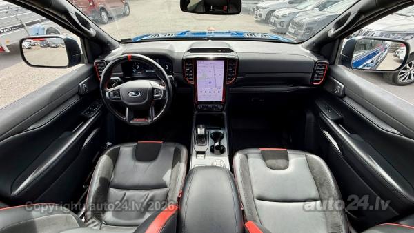Zils Ford Ranger 2023 Tallina, ar dzinēja tilpumu 3.00 L un nobraukumu 70 tūkst. km par 55000 €, foto 10 vietnē AUTOMOTO.COM.LV