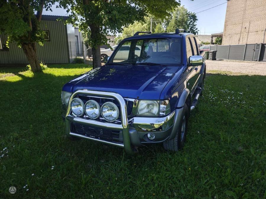 Blue Ford Ranger 2006 in Kretinga, with an engine capacity of 2.50 L and mileage of 290 thousand km for 3899 €, photo 3 on AUTOMOTO.COM.LV