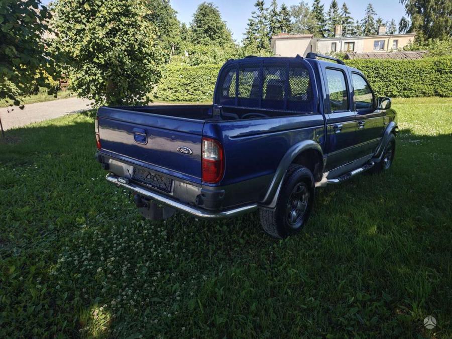 Blue Ford Ranger 2006 in Kretinga, with an engine capacity of 2.50 L and mileage of 290 thousand km for 3899 €, photo 6 on AUTOMOTO.COM.LV