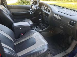 Blue Ford Ranger 2006 in Kretinga, with an engine capacity of 2.50 L and mileage of 290 thousand km for 3899 €, photo 16 on AUTOMOTO.COM.LV