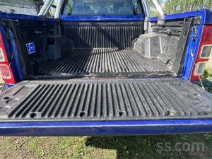 Blue Ford Ranger 2014 in Riga, with an engine capacity of 2.20 L and mileage of 237 thousand km for 9000 €, photo 11 on AUTOMOTO.COM.LV