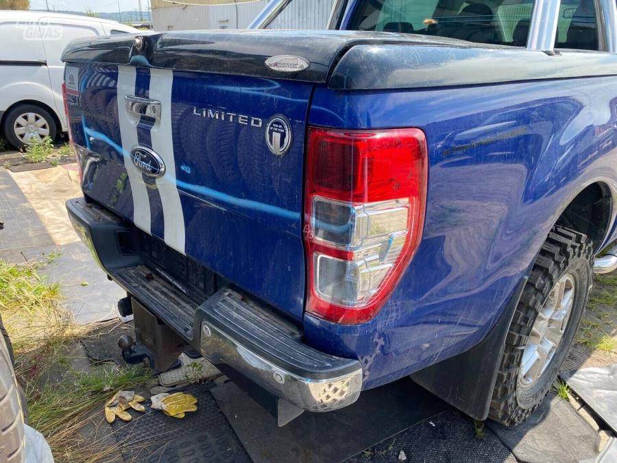 Blue Ford Ranger 2014 in Raseiniai, with an engine capacity of 3.20 L and mileage of 227 thousand km for 7000 €, photo 6 on AUTOMOTO.COM.LV