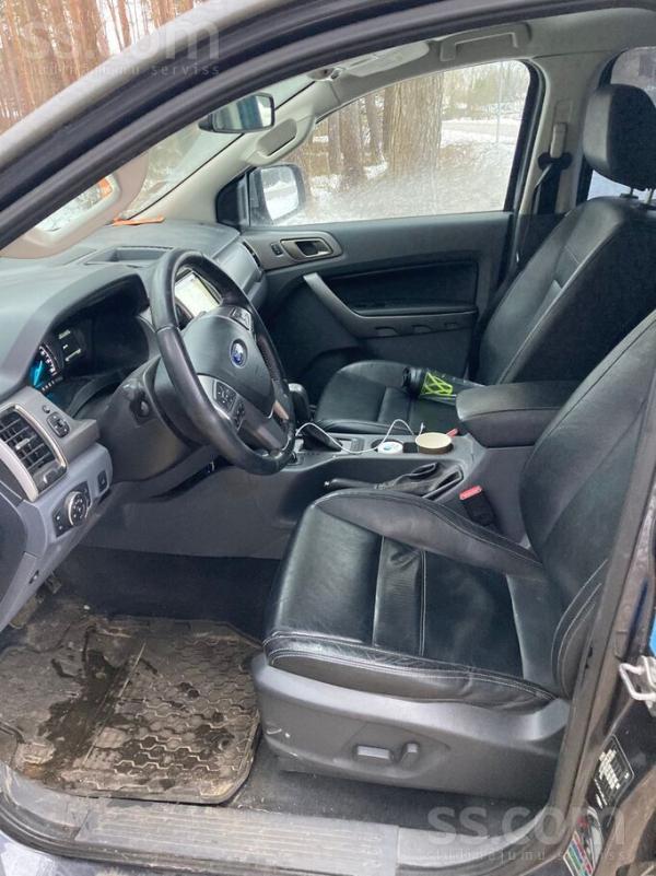 Ford Ranger 2018 Bauska vietnē Zils Ford Ranger 2018 Bauska, ar dzinēja tilpumu 3.20 L un nobraukumu 250 tūkst. km par 16999 €, foto 6 vietnē AUTOMOTO.COM.LV
