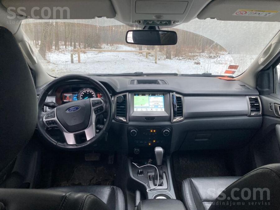 Zils Ford Ranger 2018 Bauska, ar dzinēja tilpumu 3.20 L un nobraukumu 250 tūkst. km par 16999 €, foto 12 vietnē AUTOMOTO.COM.LV