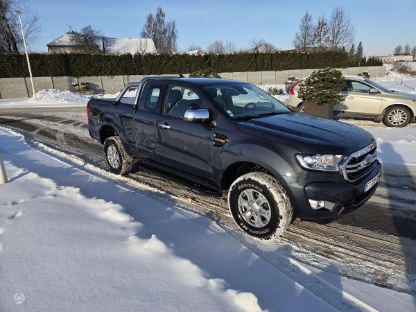 Blue Ford Ranger 2020 in Taurage, with an engine capacity of 2.00 L and mileage of 200 thousand km for 14000 €, photo 7 on AUTOMOTO.COM.LV