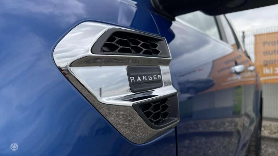 Zils Ford Ranger 2020 Marijampole, ar dzinēja tilpumu 2.00 L un nobraukumu 330 tūkst. km par 16990 €, foto 24 vietnē AUTOMOTO.COM.LV