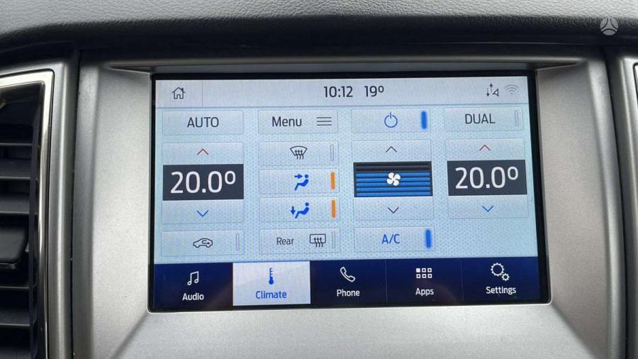 Zils Ford Ranger 2020 Marijampole, ar dzinēja tilpumu 2.00 L un nobraukumu 330 tūkst. km par 16990 €, foto 46 vietnē AUTOMOTO.COM.LV