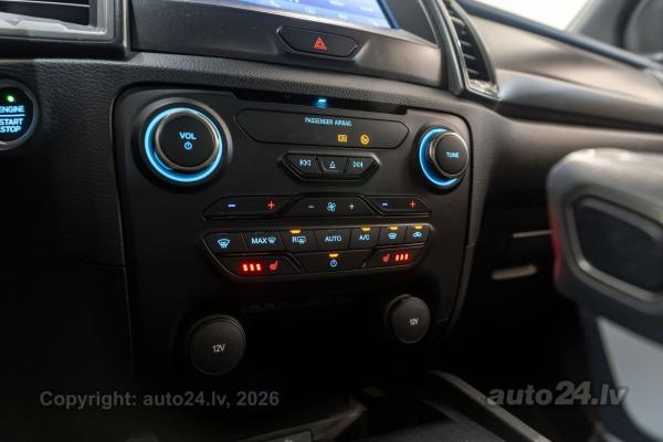 Blue Ford Ranger 2021 in Tallinn, with an engine capacity of 2.00 L and mileage of 61 thousand km for 43990 €, photo 8 on AUTOMOTO.COM.LV