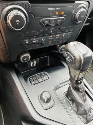 Brūns Ford Ranger 2020 Valmiera, ar dzinēja tilpumu 2.00 L un nobraukumu 250 tūkst. km par 18400 €, foto 13 vietnē AUTOMOTO.COM.LV