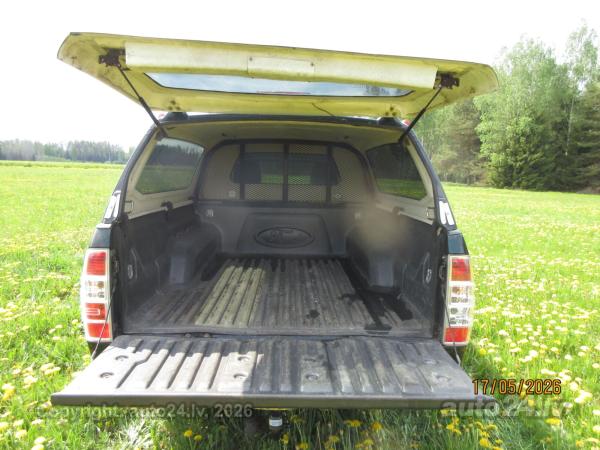 Ford Ranger 2010 Tallina, ar dzinēja tilpumu 2.50 L un nobraukumu 314 tūkst. km par 7600 €, foto 10 vietnē AUTOMOTO.COM.LV
