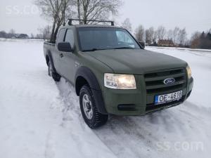 Green Ford Ranger 2008 in Bauska, with an engine capacity of 2.50 L and mileage of 382 thousand km for 6900 €, photo 3 on AUTOMOTO.COM.LV