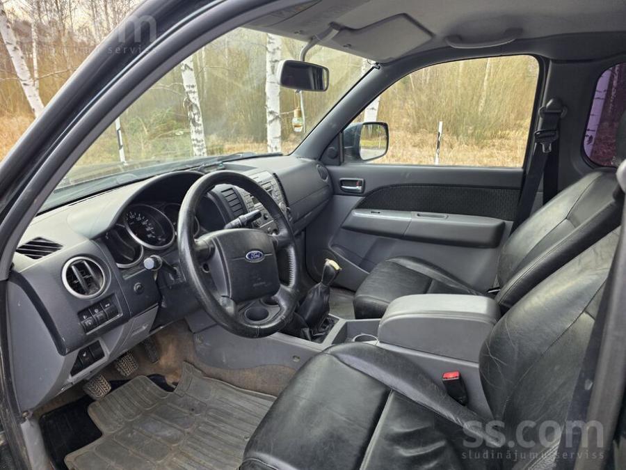 Zaļš Ford Ranger 2012 Jelgava, ar dzinēja tilpumu 2.50 L un nobraukumu 134 tūkst. km par 7275 €, foto 5 vietnē AUTOMOTO.COM.LV