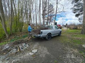 Pelēks Ford Ranger 1995 Pērnava, ar dzinēja tilpumu 2.30 L un nobraukumu 139 tūkst. km par 5000 €, foto 7 vietnē AUTOMOTO.COM.LV