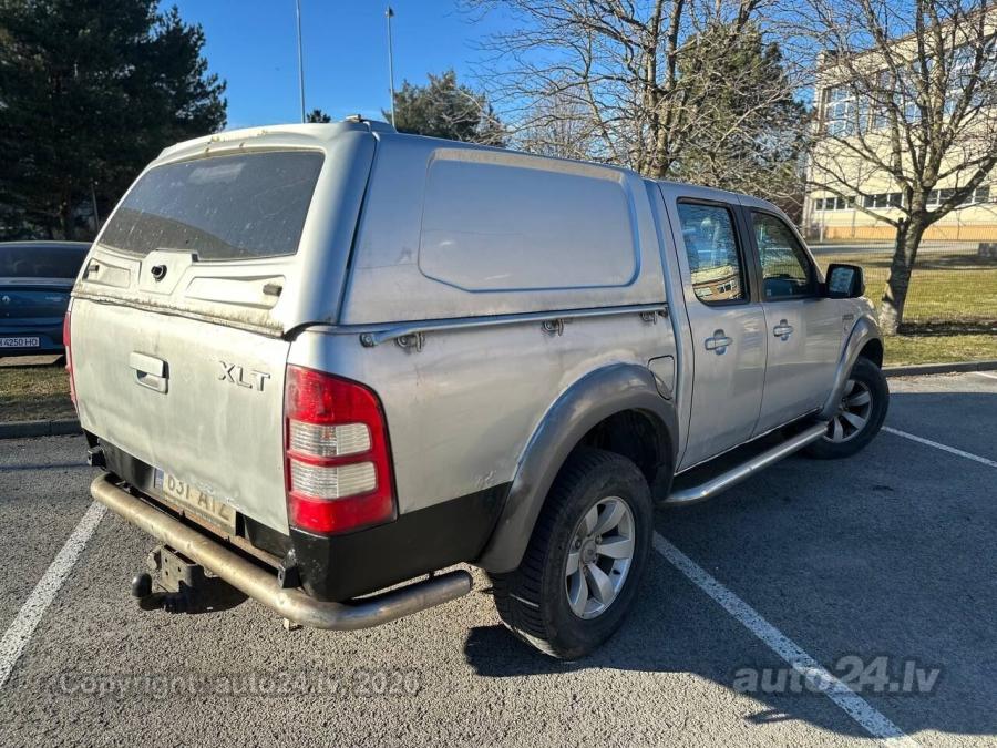 Grey Ford Ranger 2007 in Tallinn, with an engine capacity of 2.50 L and mileage of 300 thousand km for 3499 €, photo 4 on AUTOMOTO.COM.LV