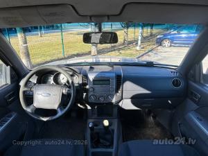 Grey Ford Ranger 2007 in Tallinn, with an engine capacity of 2.50 L and mileage of 300 thousand km for 3499 €, photo 7 on AUTOMOTO.COM.LV