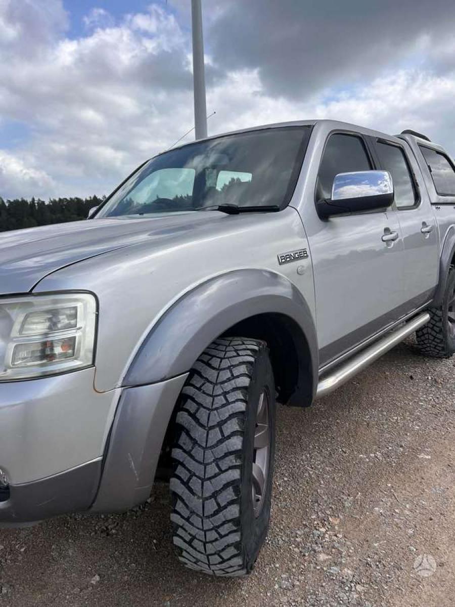 Grey Ford Ranger 2007 in Telschi, with an engine capacity of 0.00 L and mileage of 287 thousand km for 3800 €, photo 14 on AUTOMOTO.COM.LV