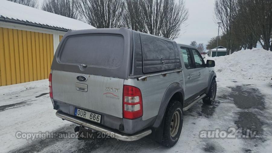 Grey Ford Ranger 2009 in Tallinn, with an engine capacity of 2.50 L and mileage of 0 thousand km for 5900 €, photo 4 on AUTOMOTO.COM.LV