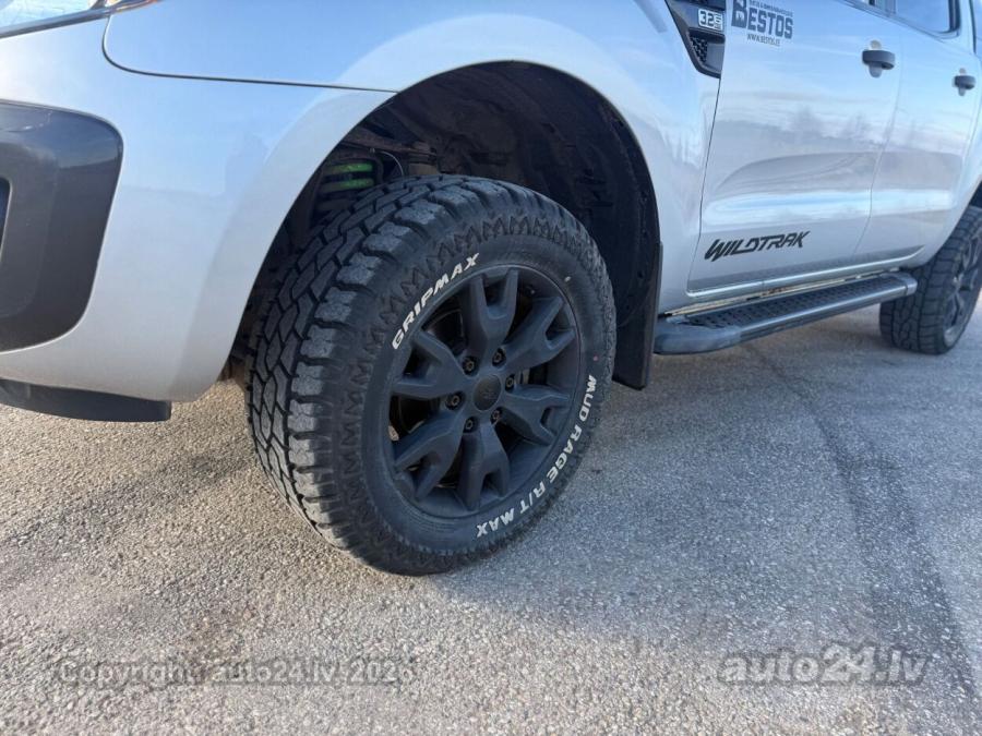 Pelēks Ford Ranger 2014 Tartu, ar dzinēja tilpumu 3.20 L un nobraukumu 349 tūkst. km par 15500 €, foto 6 vietnē AUTOMOTO.COM.LV
