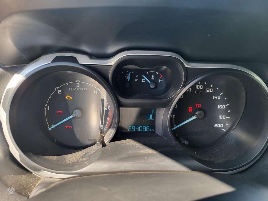 Pelēks Ford Ranger 2015 Viļņa, ar dzinēja tilpumu 2.20 L un nobraukumu 294 tūkst. km par 7000 €, foto 9 vietnē AUTOMOTO.COM.LV