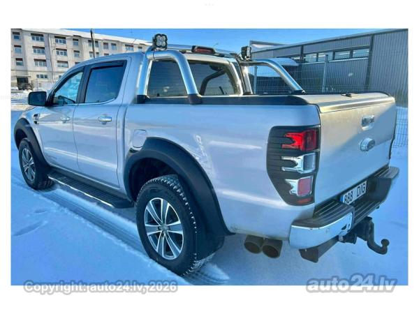 Grey Ford Ranger 2016 in Kuressaare, with an engine capacity of 3.20 L and mileage of 172 thousand km for 21900 €, photo 5 on AUTOMOTO.COM.LV