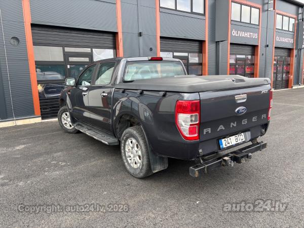 Pelēks Ford Ranger 2017 Tallina, ar dzinēja tilpumu 2.20 L un nobraukumu 165 tūkst. km par 18900 €, foto 4 vietnē AUTOMOTO.COM.LV