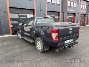 Grey Ford Ranger 2017 in Tallinn, with an engine capacity of 2.20 L and mileage of 165 thousand km for 18900 €, photo 5 on AUTOMOTO.COM.LV