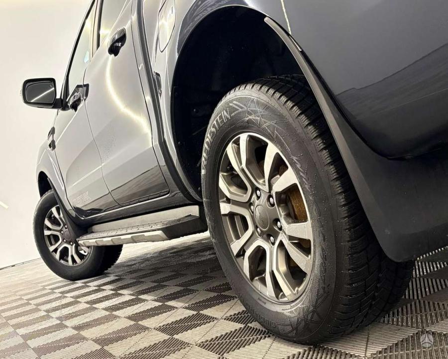 Pelēks Ford Ranger 2017 Marijampole, ar dzinēja tilpumu 3.20 L un nobraukumu 235 tūkst. km par 16999 €, foto 15 vietnē AUTOMOTO.COM.LV