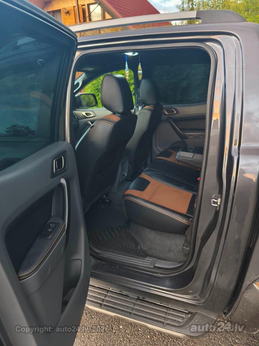 Pelēks Ford Ranger 2017 Tallina, ar dzinēja tilpumu 3.20 L un nobraukumu 93 tūkst. km par 24900 €, foto 11 vietnē AUTOMOTO.COM.LV