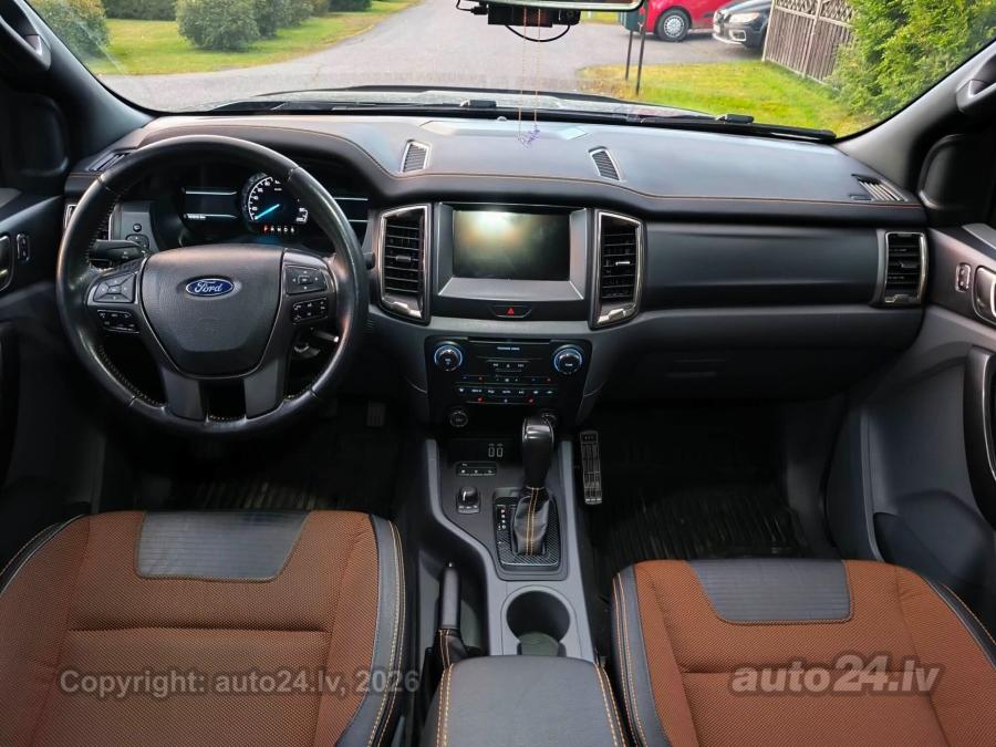 Pelēks Ford Ranger 2017 Tallina, ar dzinēja tilpumu 3.20 L un nobraukumu 93 tūkst. km par 24900 €, foto 13 vietnē AUTOMOTO.COM.LV