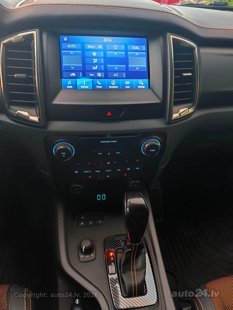 Pelēks Ford Ranger 2017 Tallina, ar dzinēja tilpumu 3.20 L un nobraukumu 93 tūkst. km par 24900 €, foto 14 vietnē AUTOMOTO.COM.LV