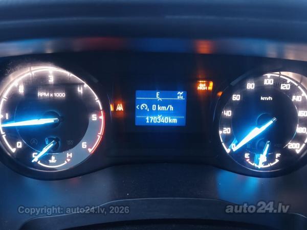 Pelēks Ford Ranger 2018 Rakvere, ar dzinēja tilpumu 2.20 L un nobraukumu 170 tūkst. km par 17900 €, foto 11 vietnē AUTOMOTO.COM.LV