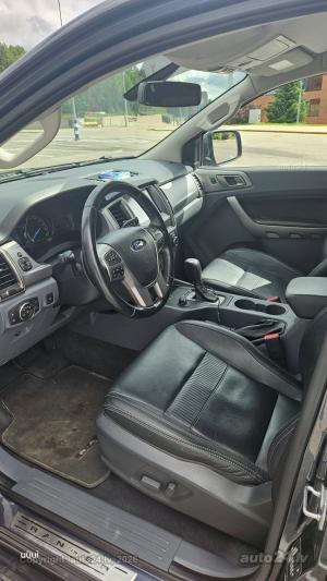 Grey Ford Ranger 2018 in Tallinn, with an engine capacity of 3.20 L and mileage of 191 thousand km for 21900 €, photo 7 on AUTOMOTO.COM.LV