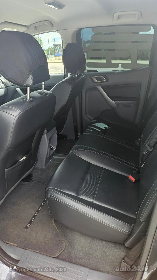 Grey Ford Ranger 2018 in Tallinn, with an engine capacity of 3.20 L and mileage of 191 thousand km for 21900 €, photo 7 on AUTOMOTO.COM.LV