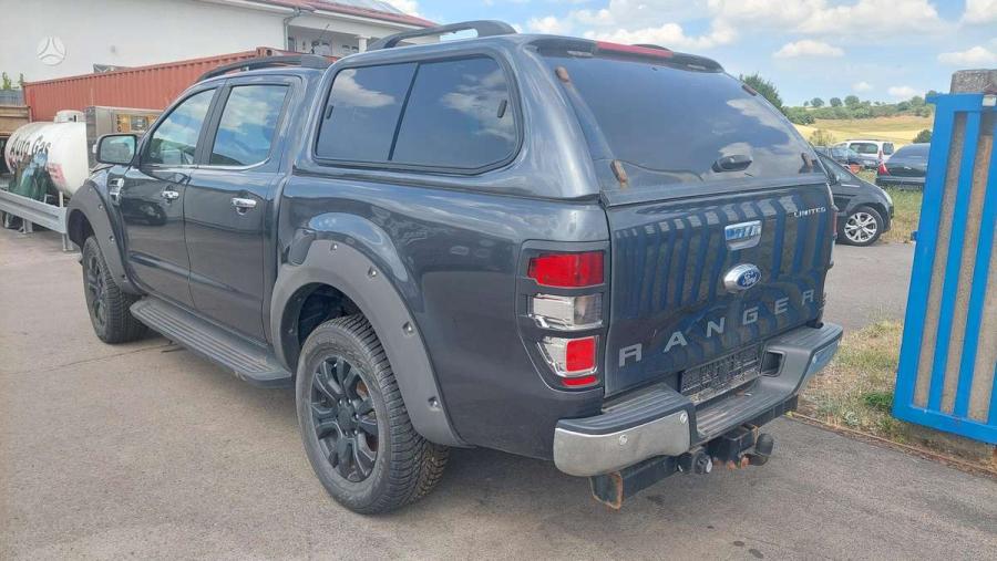 Pelēks Ford Ranger 2018 Panevēža, ar dzinēja tilpumu 3.20 L un nobraukumu 225 tūkst. km par 9200 €, foto 7 vietnē AUTOMOTO.COM.LV