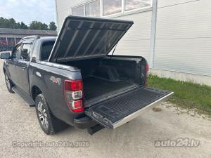 Pelēks Ford Ranger 2018 Kuresāre, ar dzinēja tilpumu 3.20 L un nobraukumu 178 tūkst. km par 18600 €, foto 7 vietnē AUTOMOTO.COM.LV